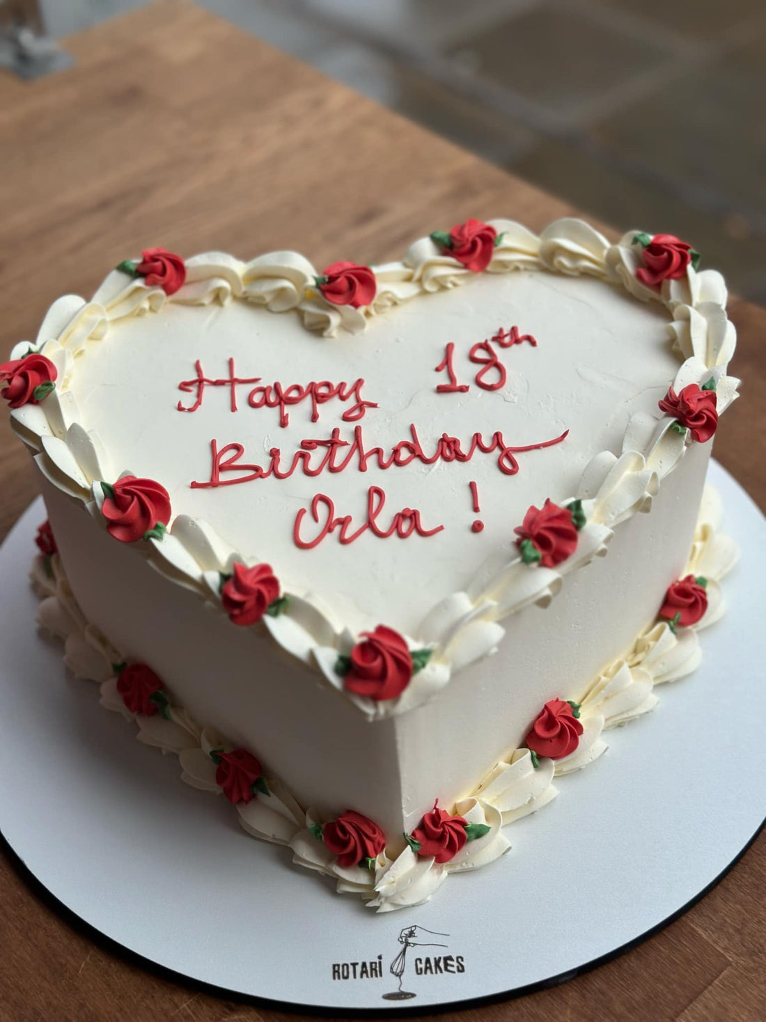 Handmade cakes by Occasion in Nottingham – Rotari bakes