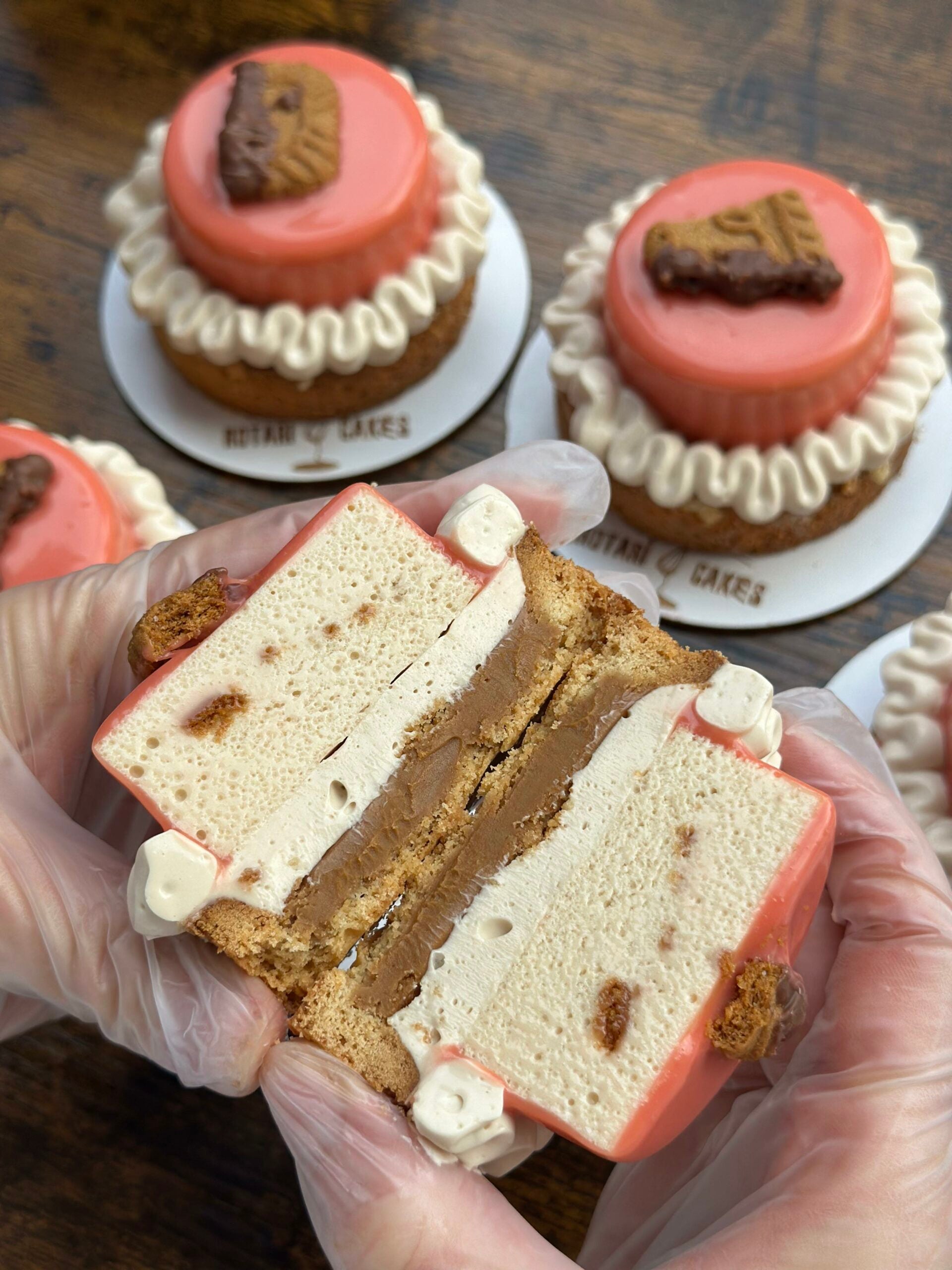 Biscoffy Tart`s – Rotari bakes