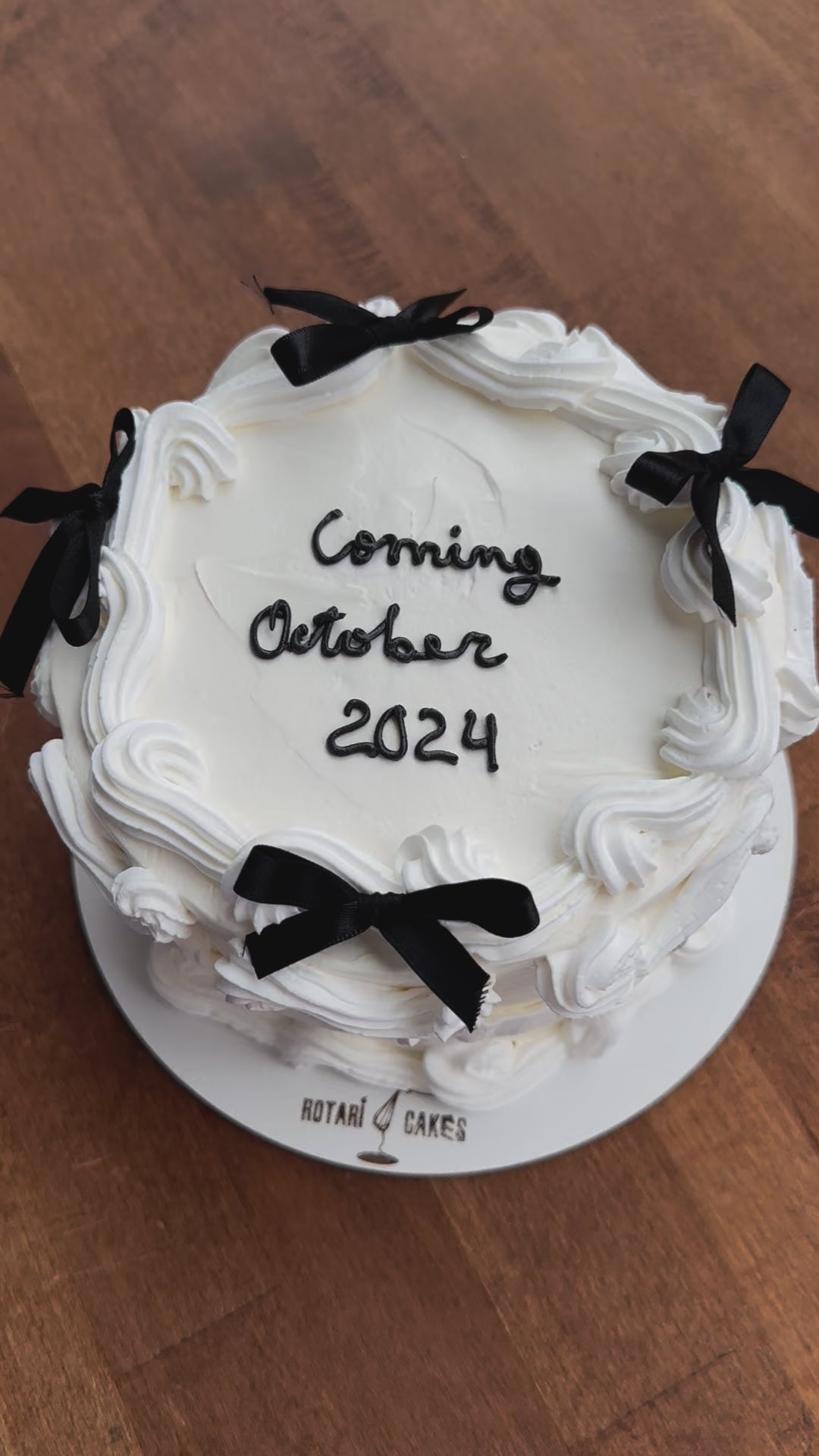 Mini vintage ribbon Cake – Rotari bakes