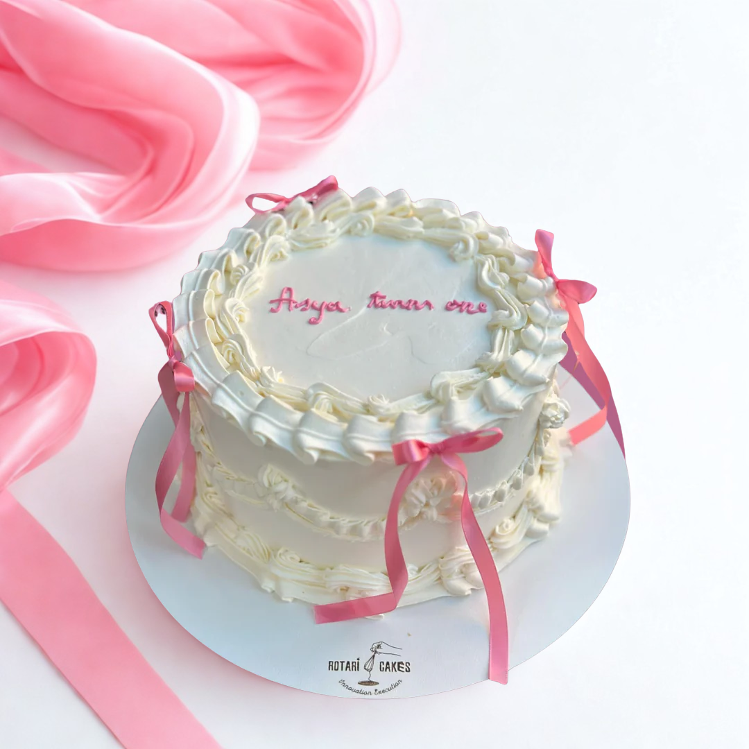 Large Piping Cake – Rotari bakes